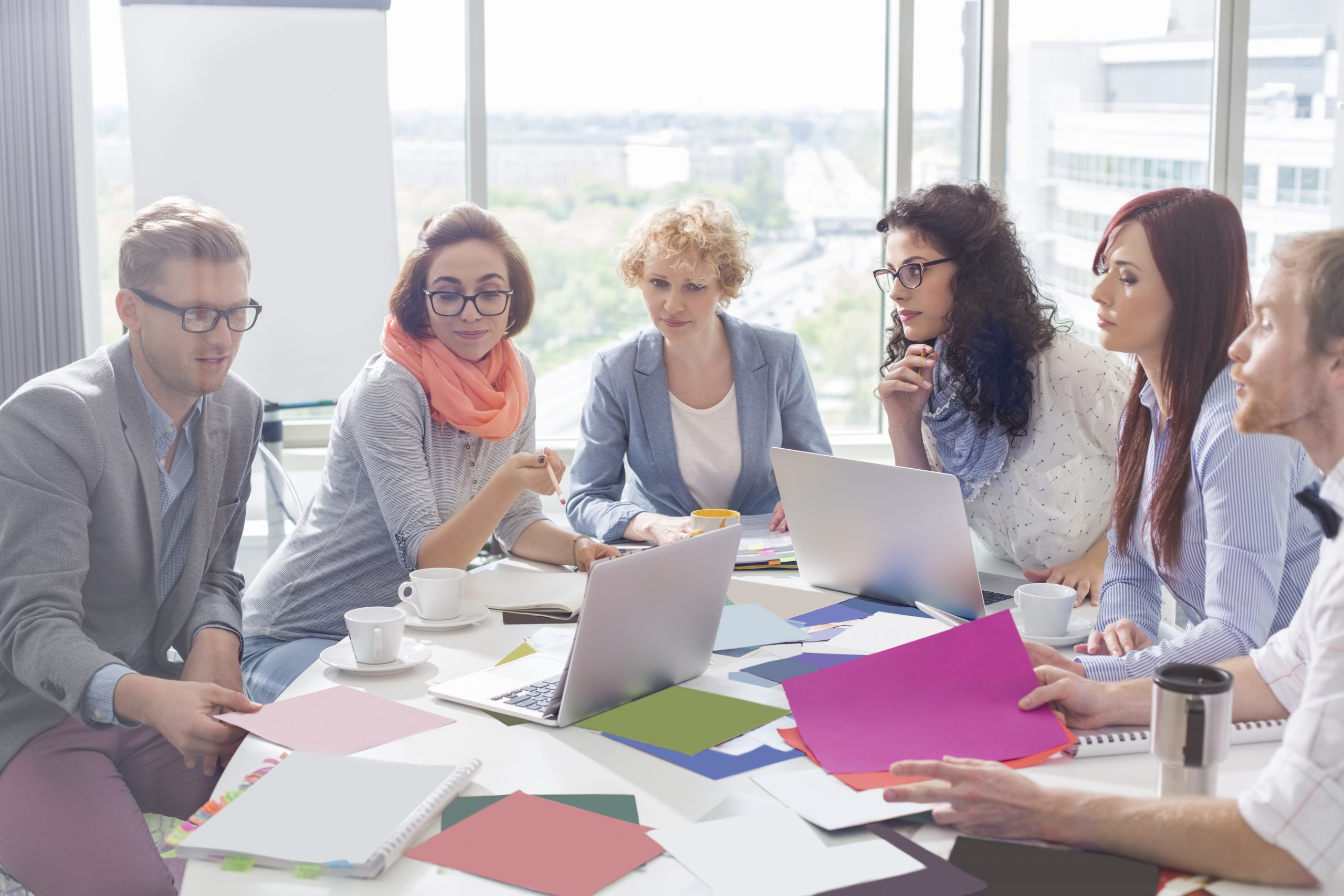 Como Melhorar a Experiência Do Colaborador: 10 Dicas Essenciais!
